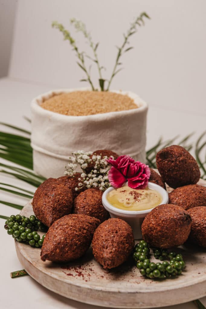 Kibbeh x10 (Congelados) – Gentile Gourmet