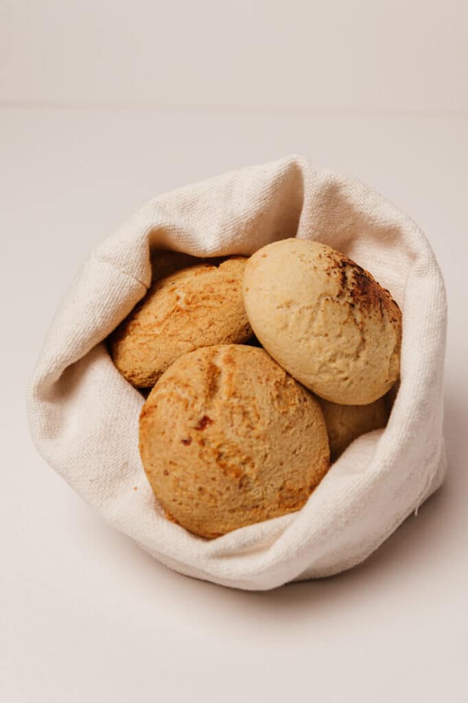 Pan de Bono x8 (Congelados) – Gentile Gourmet